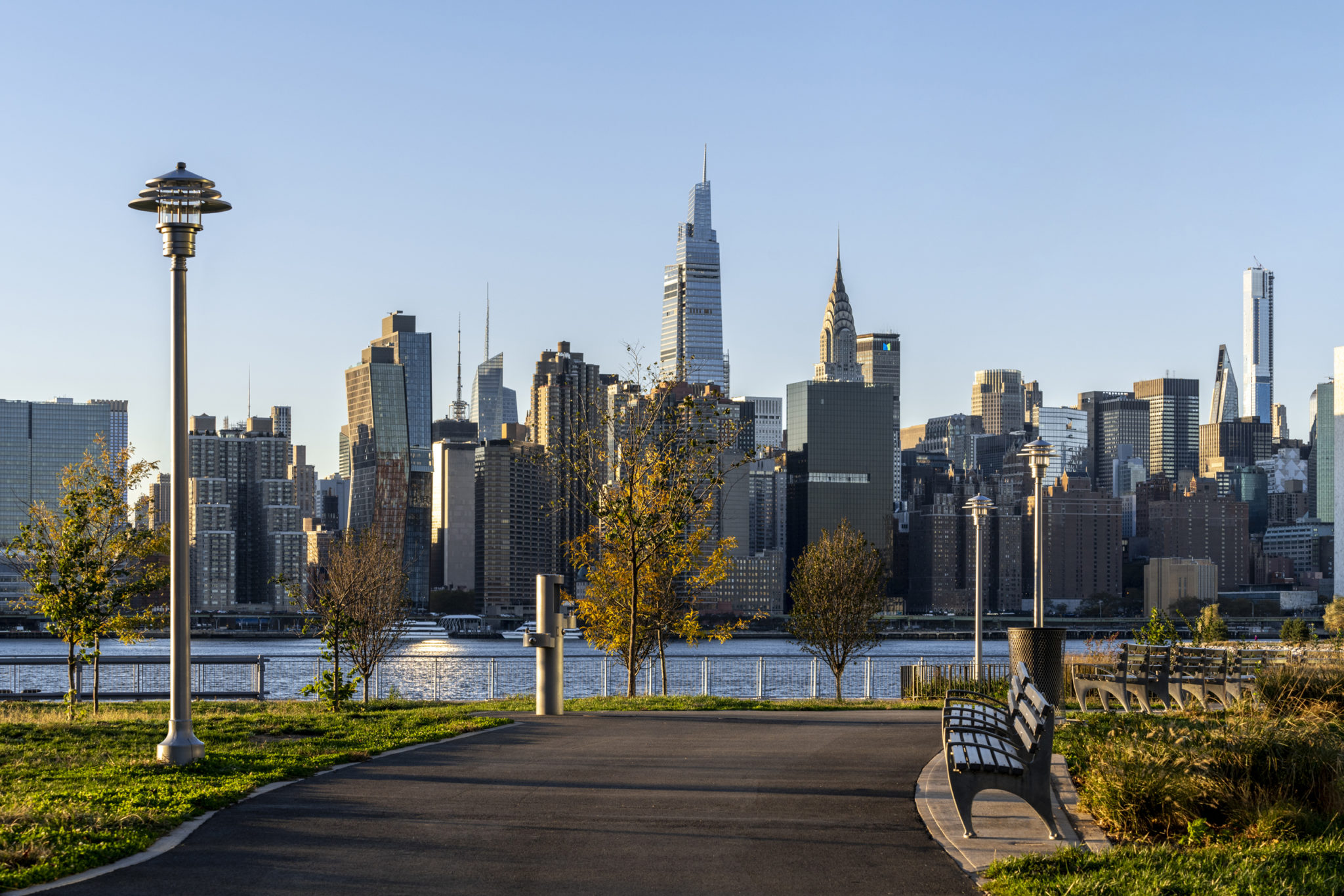 The Dupont - Rockefeller Group